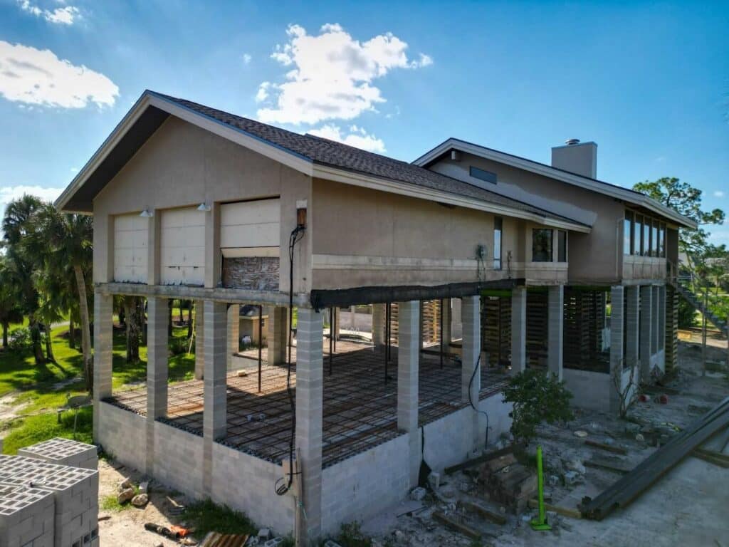 #1 Experts in Home Lifting · Florida · Modern Movers