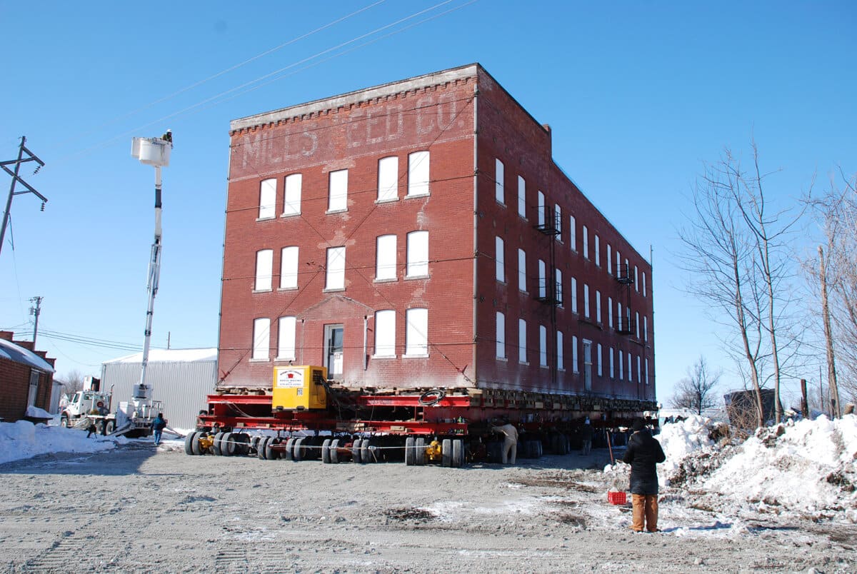 Structural Moving · Modern Movers